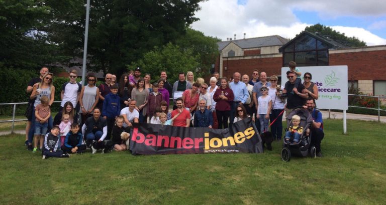 Banner Jones puts best foot forward for Ashgate Hospicecare ...