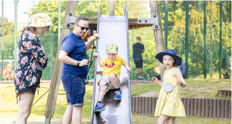 Seven Chesterfield parks and green spaces receive Green Flags ...